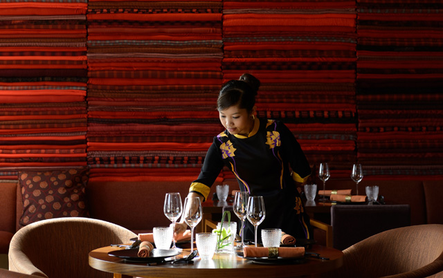 REVIEW: Li Jiang Restaurant in Abu Dhabi | Luxury Travel And Lifestyle ...