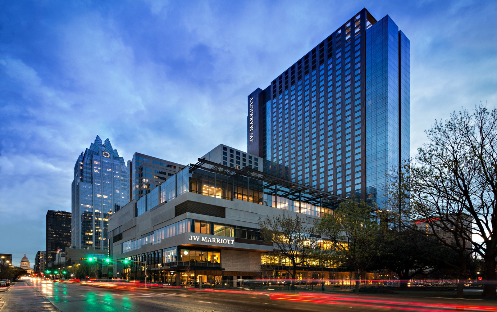 Marriott to snap up Starwood, become world’s largest hotel chain ...