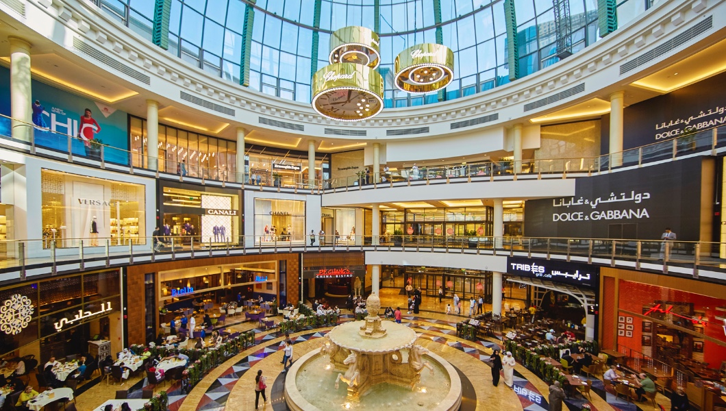 Chopard gets happy in Mall of the Emirates with an art installation ...